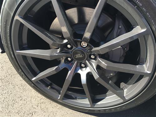 Ford Mustang Shelby GT350 Center Cap - Kit - LMR.com