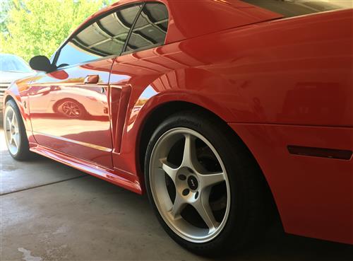 SVE Mustang 2000 Cobra R Style Wheel - 18x9.5 Silver (94-04)