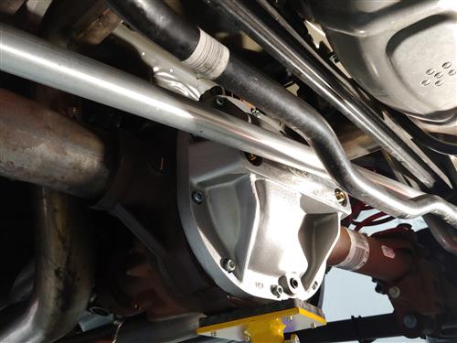 Ford Racing Mustang Rear Axle Girdle/Differential Cover (86-14) M-4033-G2