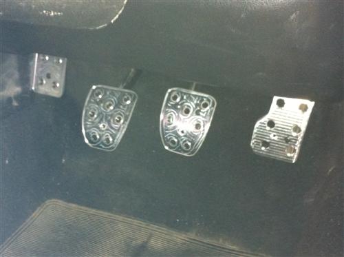 Mustang Manual Pedal Kit, 4pc Billet Aluminum (79-04)