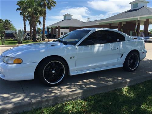SVE Mustang Lowering Springs (79-04) Coupe Hatchback