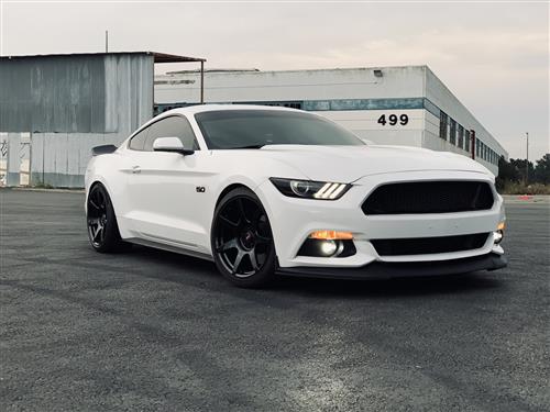 SVE Mustang R350 Wheel Kit - 19x10/11 - Gloss Black (15-21)