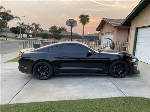 SVE Mustang R350 Wheel Kit - 19x10/11 - Gloss Black (15-21)