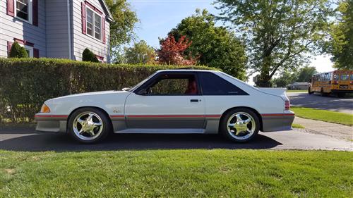 Mustang Staggered Pony Wheel & Tire Kit - 17x8/9 - Chrome (79-93) Nitto ...